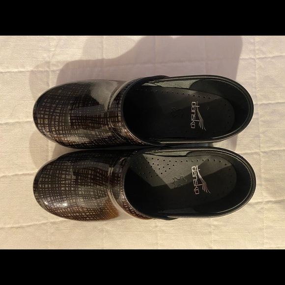 Shoes | Dansko Size 36 | Poshmark